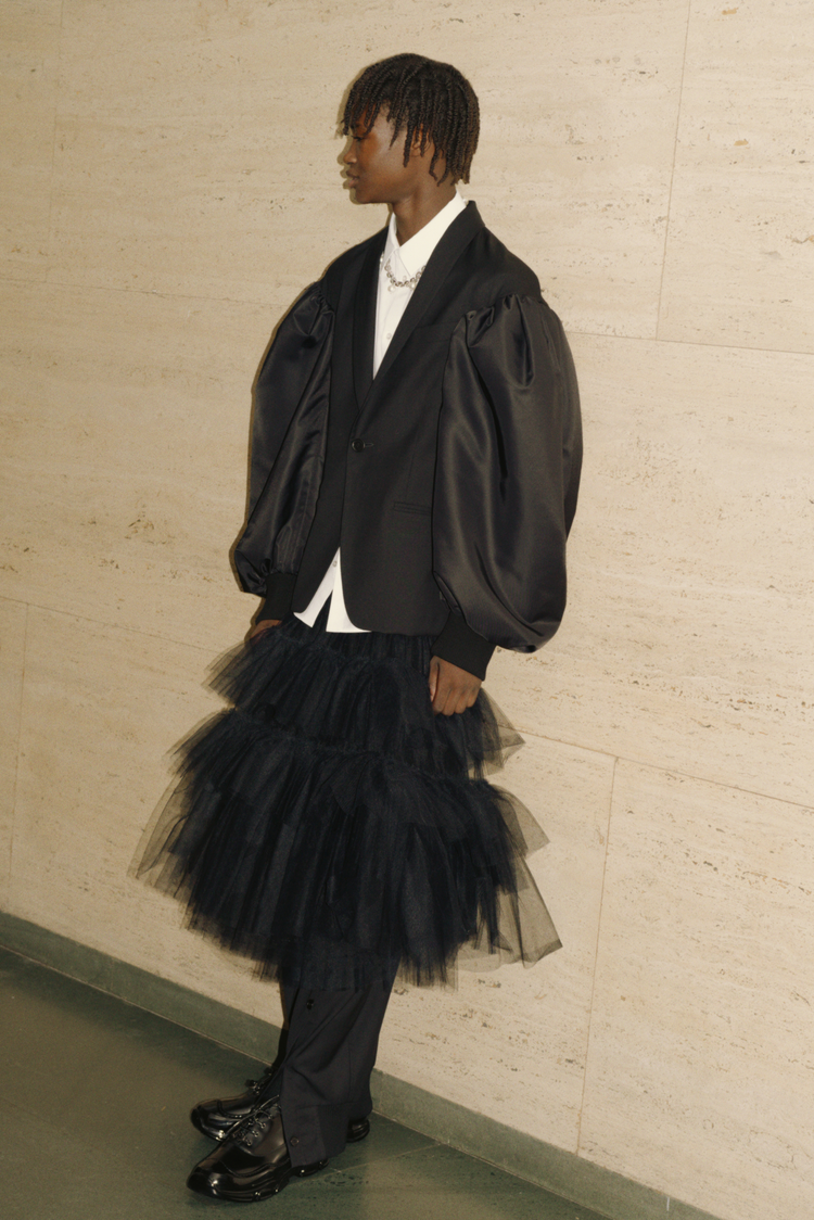 SS23 Archive – Simone Rocha