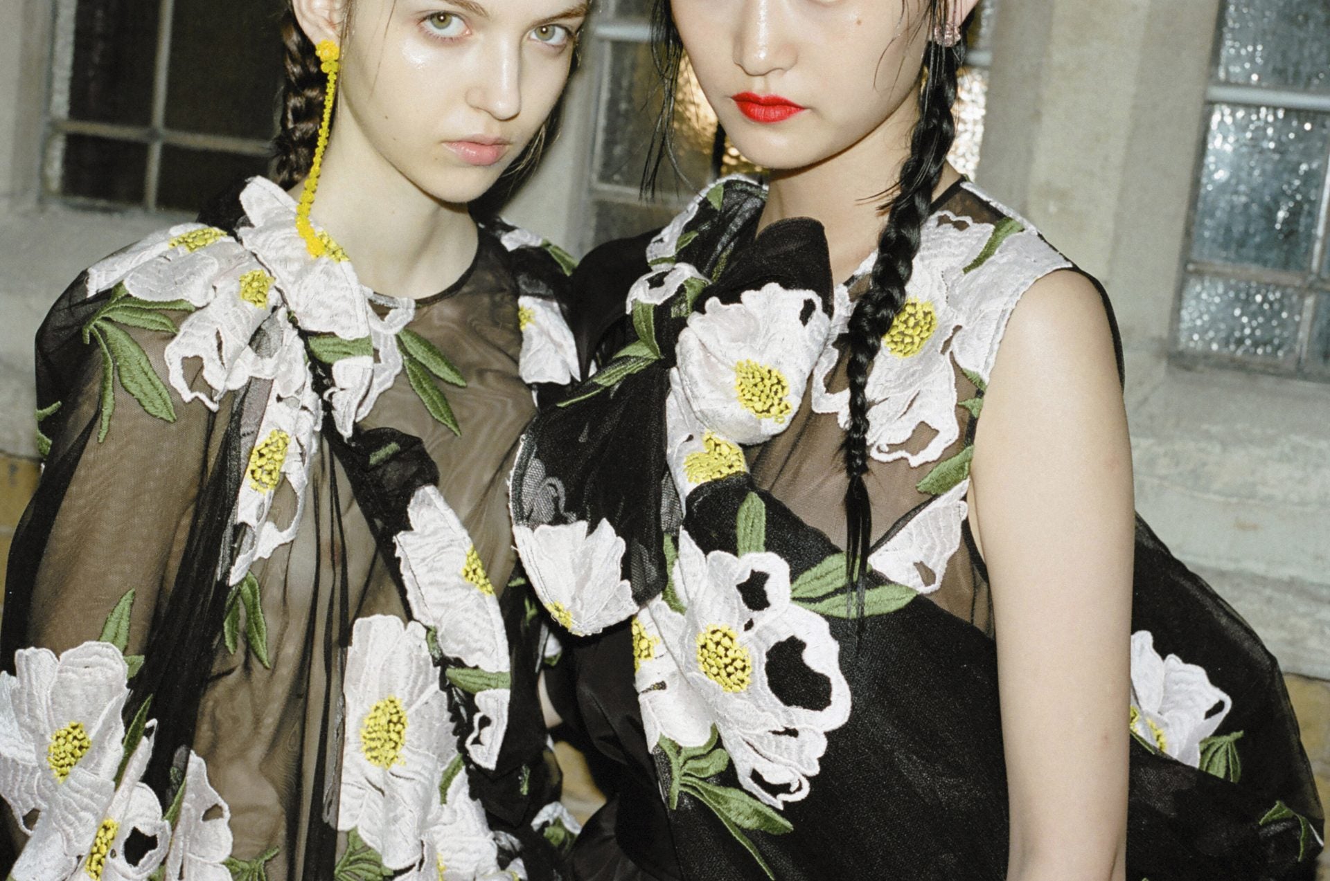 SS17 Archive – Simone Rocha